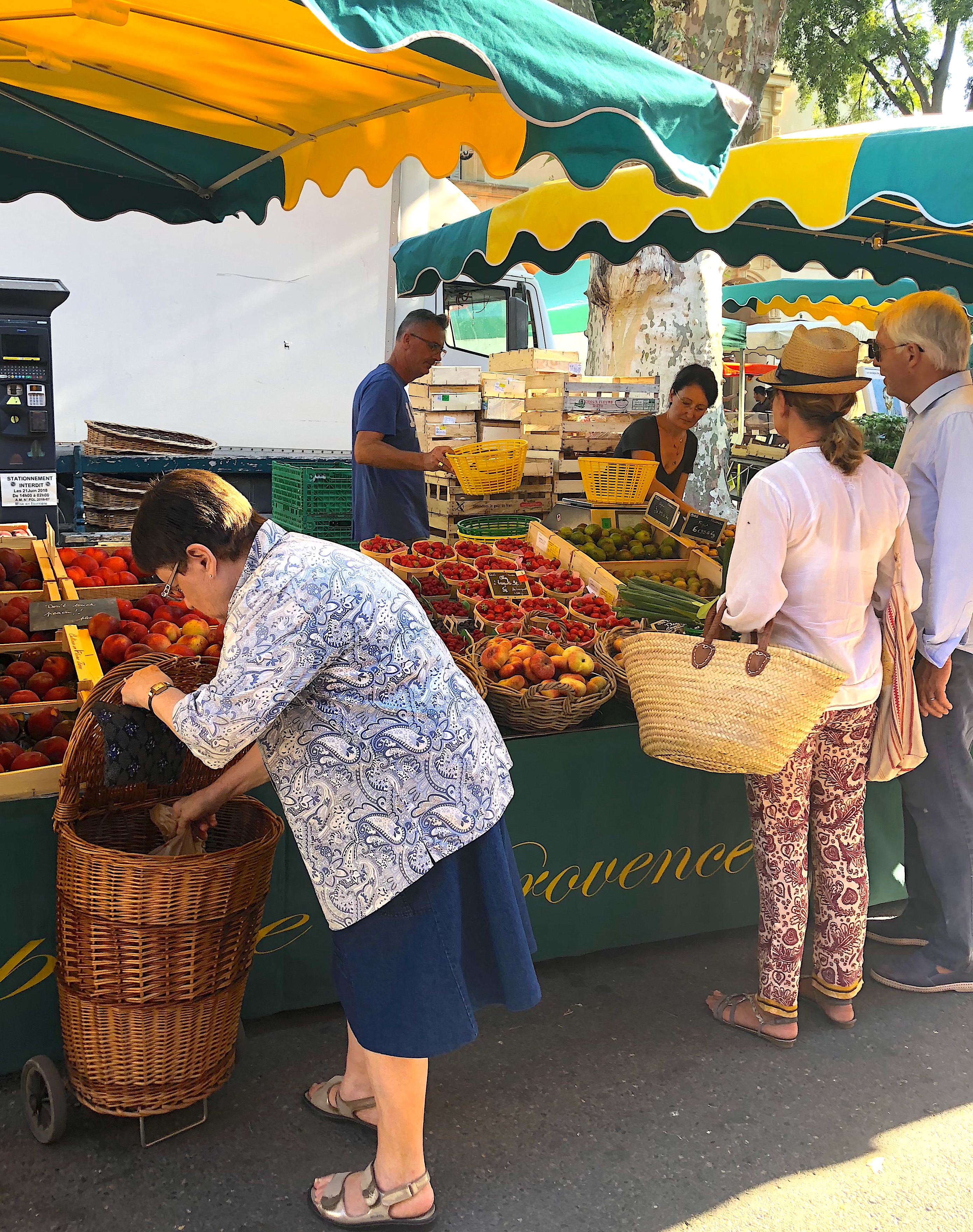 All You Need to Know About the Markets in Provence – The Simply ...