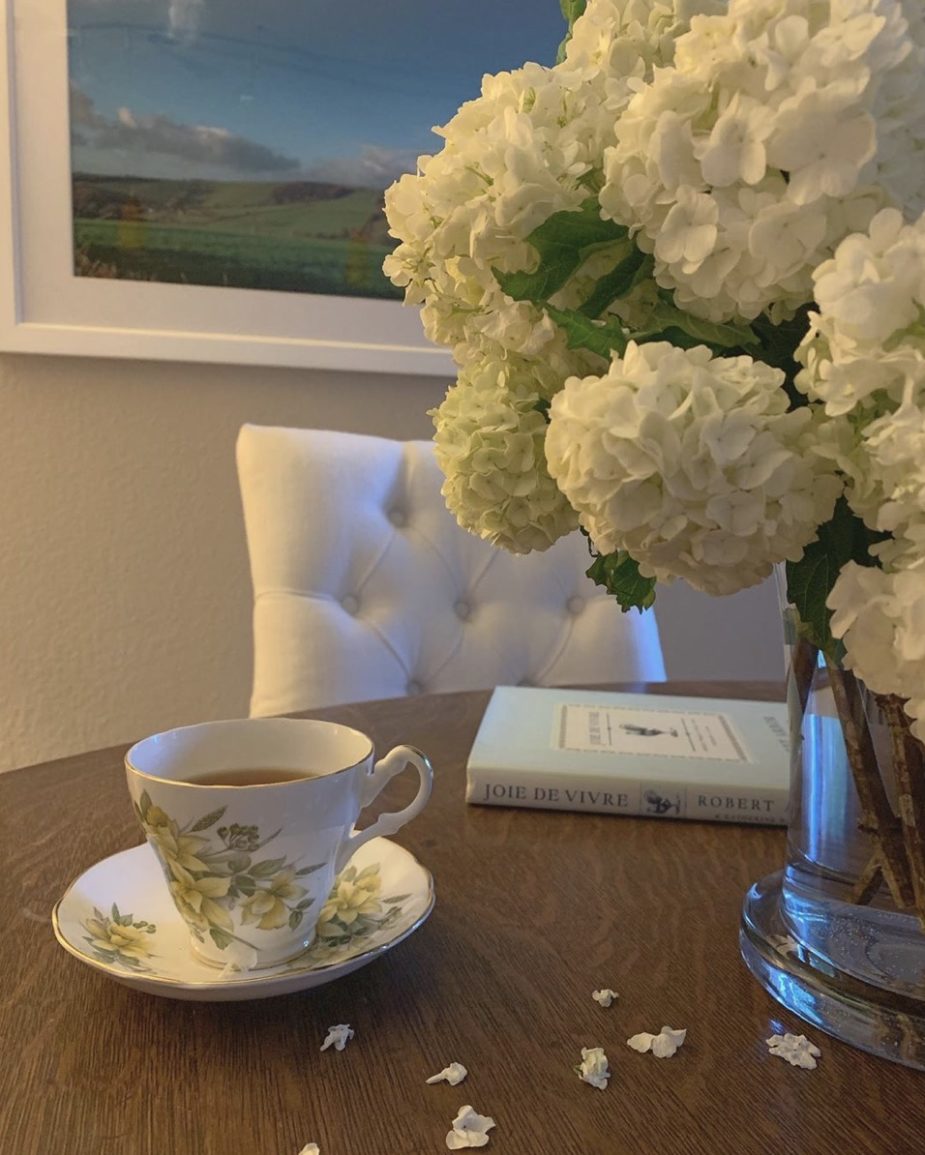 254 26 Ways To Ensure Happy Singledom At Any Stage Of Our Life S